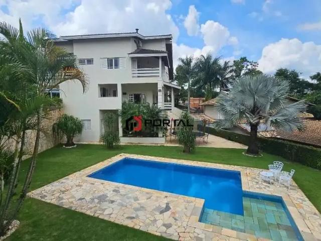Casa / Sobrado em Condomínio para Locação em Cotia/SP Granja Viana 4 Quartos