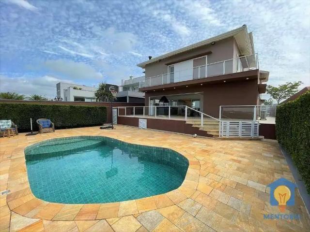 Casa / Sobrado em Condomínio para Locação em Cotia/SP Granja Viana 4 Quartos