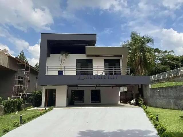 Casa / Sobrado em Condomínio para Locação em Cotia/SP Granja Viana 4 Quartos