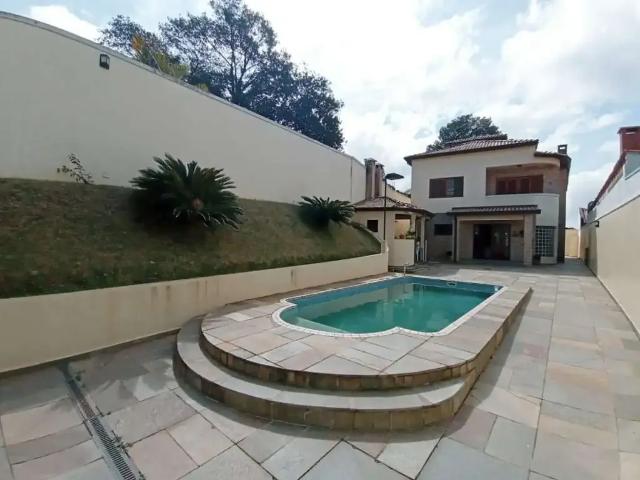 Casa / Sobrado em Condomínio para Locação em Cotia/SP Granja Viana 5 Quartos