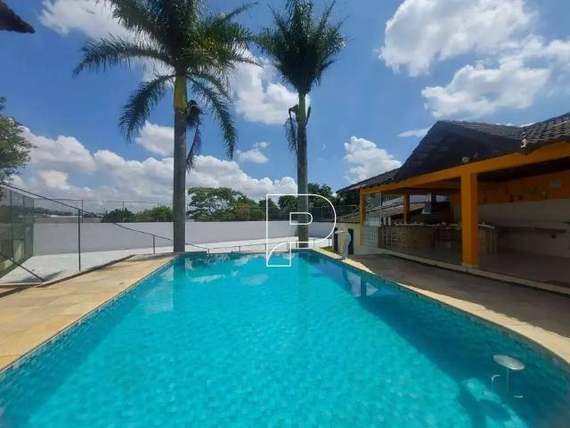 Casa / Sobrado em Condomínio para Locação em Cotia/SP Granja Viana 6 Quartos
