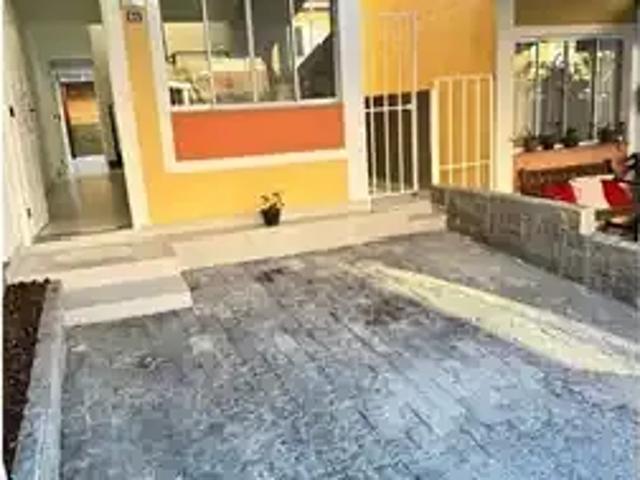 Casa / Sobrado em Condomínio para Locação em Cotia/SP Granja Viana 2 Quartos