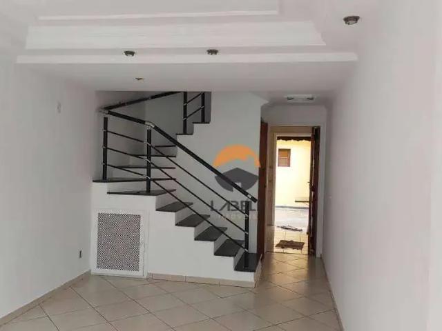 Casa / Sobrado em Condomínio para Locação em Cotia/SP Granja Viana 2 Quartos