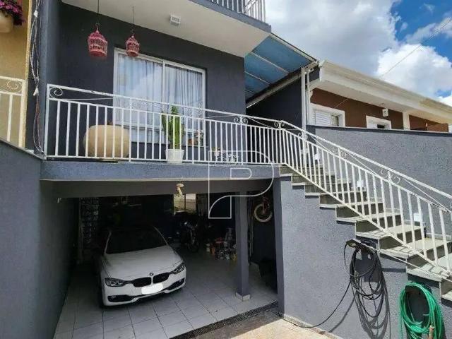 Casa / Sobrado em Condomínio para Locação em Cotia/SP Granja Viana 3 Quartos