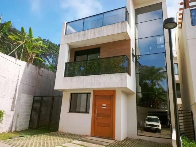 Casa / Sobrado em Condomínio para Locação em Cotia/SP Granja Viana 3 Quartos