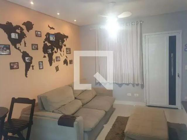 Casa / Sobrado em Condomínio para Locação em Cotia/SP Jardim Arco Íris 3 Quartos