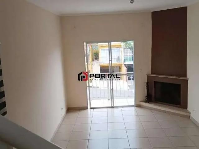 Casa / Sobrado em Condomínio para Locação em Cotia/SP Jardim Caiapia 3 Quartos
