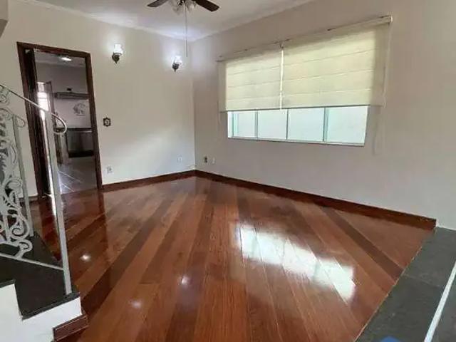 Casa / Sobrado em Condomínio para Locação em Cotia/SP Jardim da Glória 3 Quartos