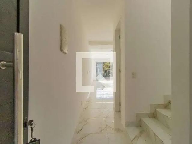 Casa / Sobrado em Condomínio para Locação em Cotia/SP Jardim Rio das Pedras 3 Quartos