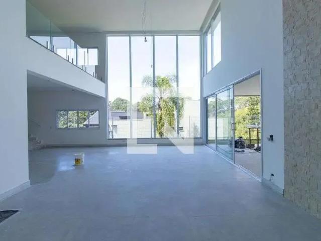 Casa / Sobrado em Condomínio para Locação em Cotia/SP Paisagem Renoir 5 Quartos