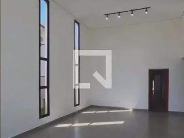 Casa / Sobrado em Condomínio para Locação em Cotia/SP Parque Mirante da Mata 3 Quartos