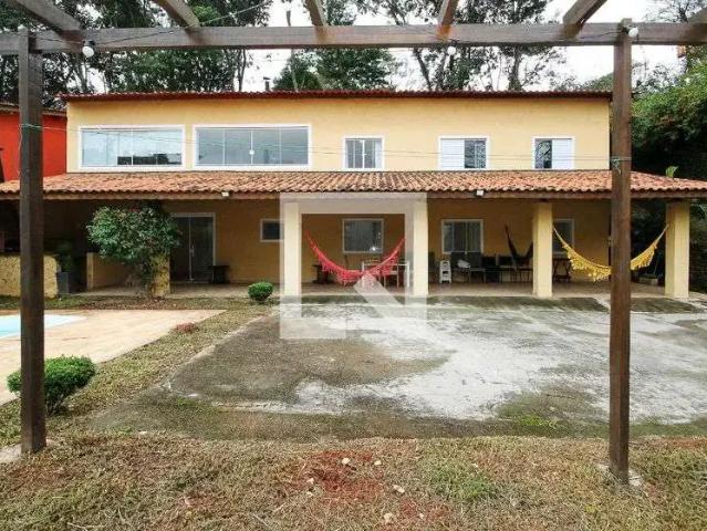 Casa / Sobrado em Condomínio para Locação em Cotia/SP Quinta dos Angicos 3 Quartos