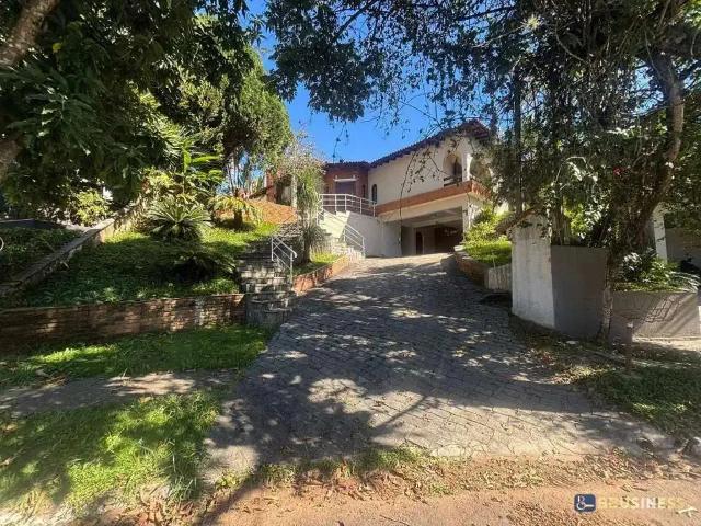 Casa / Sobrado em Condomínio para Locação em Cotia/SP São Paulo II 4 Quartos