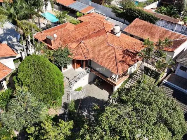 Casa / Sobrado em Condomínio para Locação em Cotia/SP São Paulo II 5 Quartos