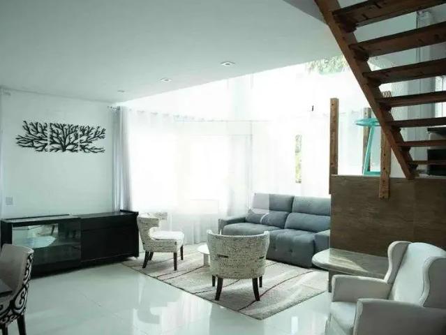 Casa / Sobrado em Condomínio para Locação em Cotia/SP São Paulo II 3 Quartos