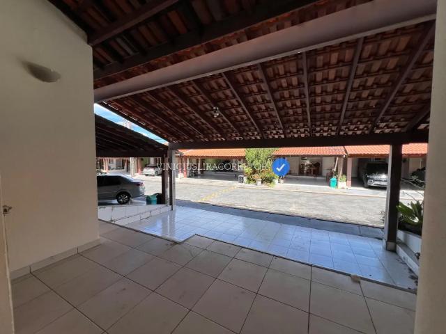 Casa / Sobrado em Condomínio para Locação em Cuiabá/MT Areão 3 Quartos