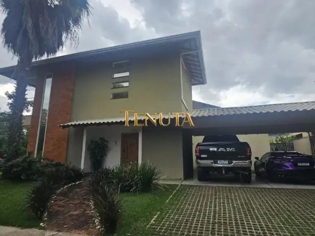 Casa / Sobrado em Condomínio para Locação em Cuiabá/MT Condomínio Belvedere 3 Quartos