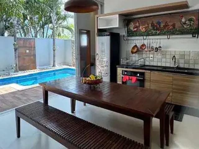 Casa / Sobrado em Condomínio para Locação em Cuiabá/MT Condomínio Belvedere 3 Quartos