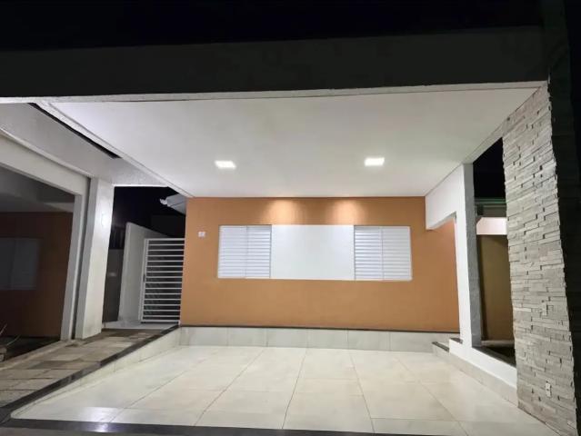 Casa / Sobrado em Condomínio para Locação em Cuiabá/MT Jardim Imperial