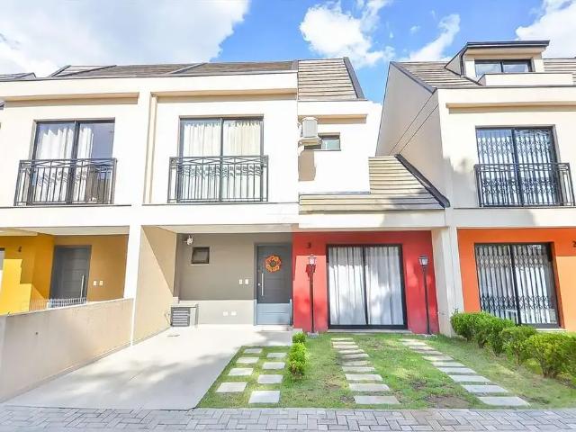 Casa / Sobrado em Condomínio para Locação em Curitiba/PR Alto Boqueirão 3 Quartos