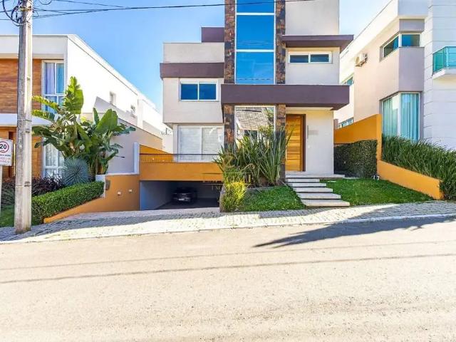 Casa / Sobrado em Condomínio para Locação em Curitiba/PR Butiatuvinha 4 Quartos