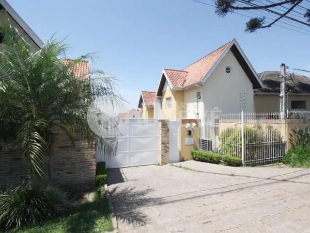 Casa / Sobrado em Condomínio para Locação em Curitiba/PR Bacacheri 3 Quartos