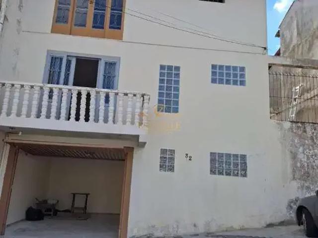 Casa / Sobrado em Condomínio para Locação em Curitiba/PR Boqueirão 4 Quartos