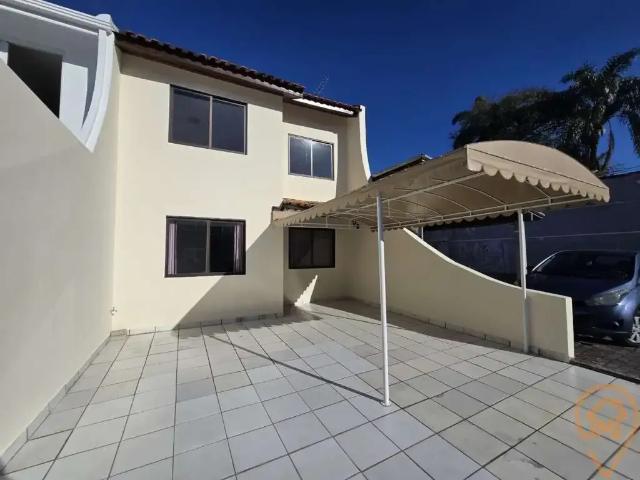 Casa / Sobrado em Condomínio para Locação em Curitiba/PR Boqueirão 3 Quartos