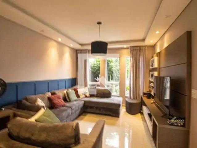 Casa / Sobrado em Condomínio para Locação em Curitiba/PR Boqueirão 3 Quartos