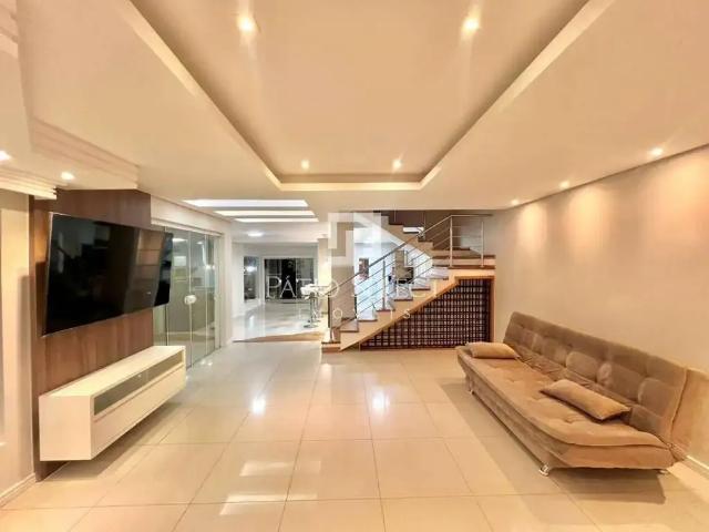 Casa / Sobrado em Condomínio para Locação em Curitiba/PR Cachoeira 4 Quartos