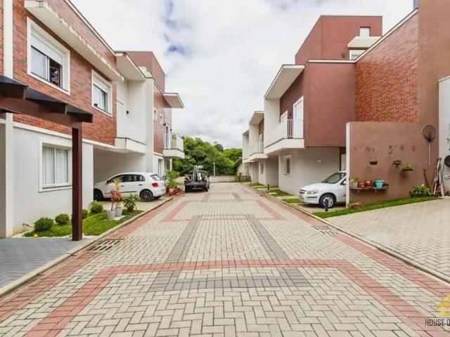 Casa / Sobrado em Condomínio para Locação em Curitiba/PR Campo Comprido 3 Quartos