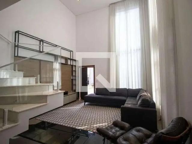 Casa / Sobrado em Condomínio para Locação em Curitiba/PR Campo Comprido 3 Quartos