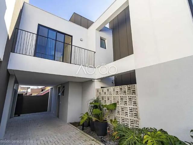 Casa / Sobrado em Condomínio para Locação em Curitiba/PR Guabirotuba 3 Quartos