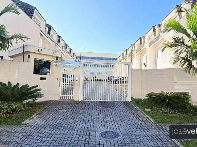 Casa / Sobrado em Condomínio para Locação em Curitiba/PR Portão 4 Quartos