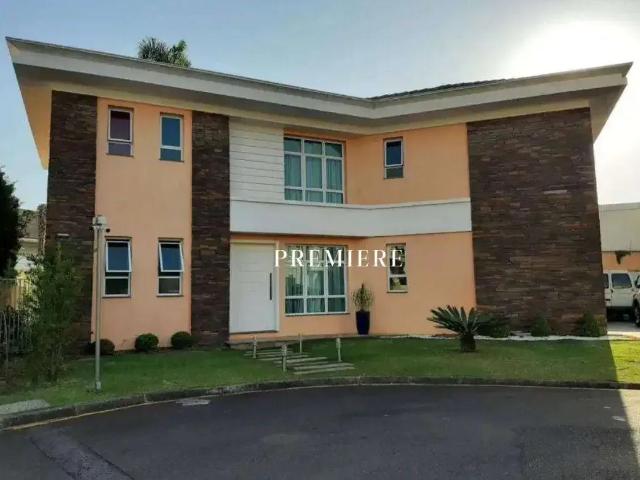 Casa / Sobrado em Condomínio para Locação em Curitiba/PR Portão 4 Quartos