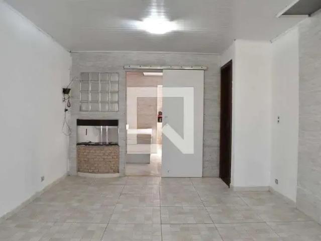 Casa / Sobrado em Condomínio para Locação em Curitiba/PR São Braz 3 Quartos