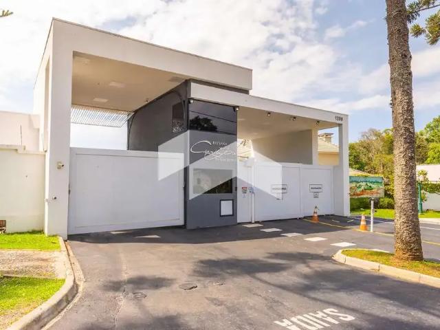 Casa / Sobrado em Condomínio para Locação em Curitiba/PR São João 4 Quartos
