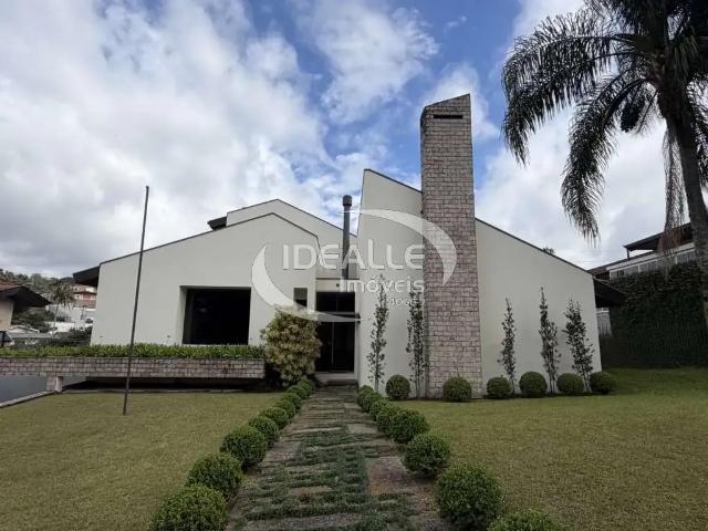Casa / Sobrado em Condomínio para Locação em Curitiba/PR São Lourenço 3 Quartos