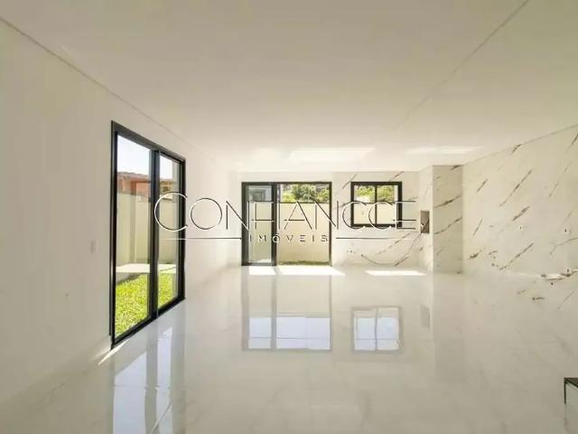 Casa / Sobrado em Condomínio para Locação em Curitiba/PR Santa Cândida 3 Quartos