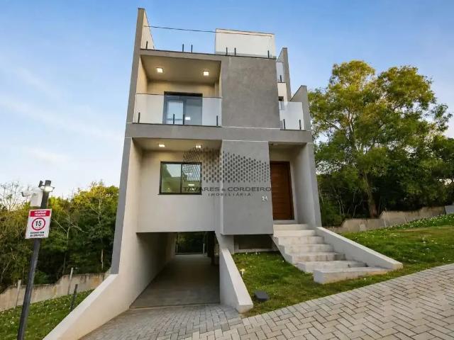 Casa / Sobrado em Condomínio para Locação em Curitiba/PR Santa Cândida 4 Quartos