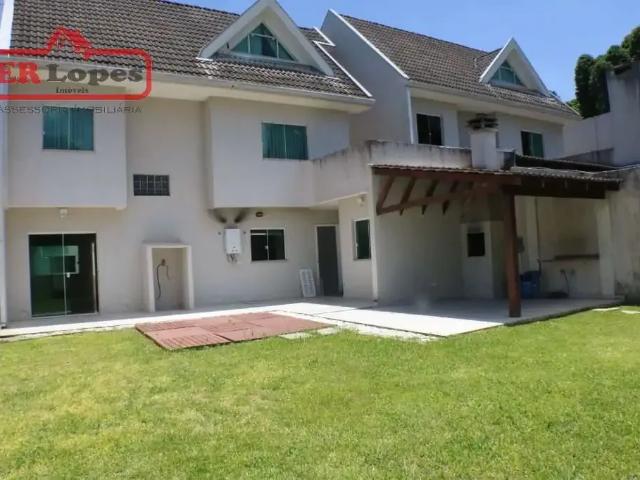 Casa / Sobrado em Condomínio para Locação em Curitiba/PR Santa Felicidade 4 Quartos