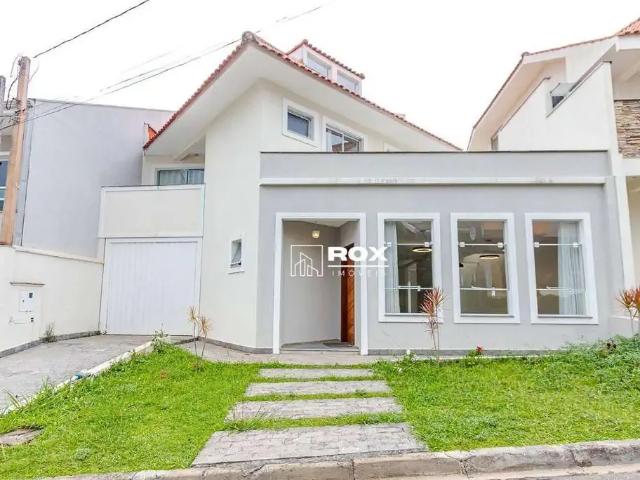 Casa / Sobrado em Condomínio para Locação em Curitiba/PR Santo Inácio 3 Quartos
