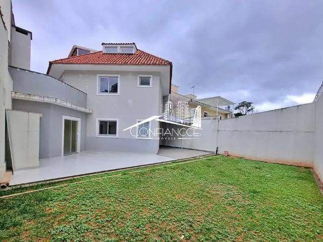 Casa / Sobrado em Condomínio para Locação em Curitiba/PR Santo Inácio 3 Quartos