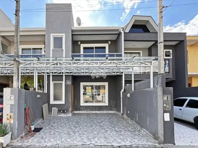 Casa / Sobrado em Condomínio para Locação em Curitiba/PR Tatuquara 3 Quartos