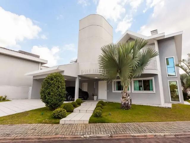 Casa / Sobrado em Condomínio para Locação em Curitiba/PR Uberaba 3 Quartos