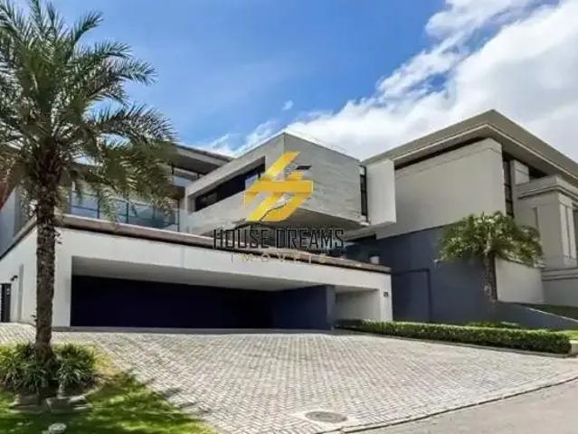 Casa / Sobrado em Condomínio para Locação em Curitiba/PR Vista Alegre 4 Quartos