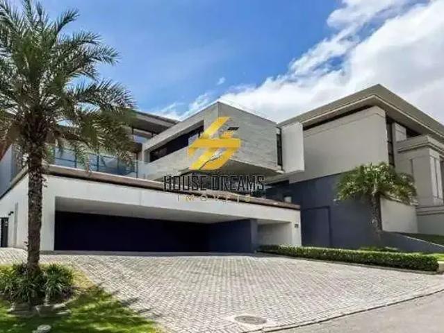 Casa / Sobrado em Condomínio para Locação em Curitiba/PR Vista Alegre 4 Quartos