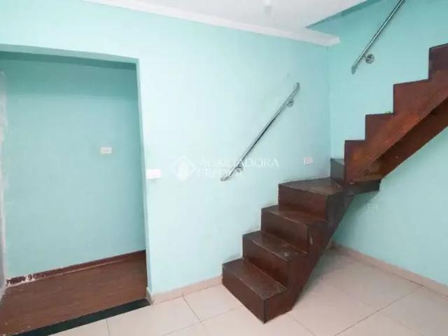 Casa / Sobrado em Condomínio para Locação em Diadema/SP Casa Grande 3 Quartos
