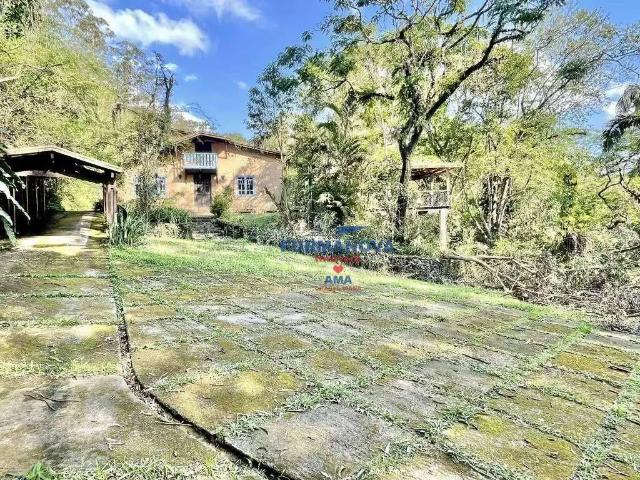 Casa / Sobrado em Condomínio para Locação em Embu das Artes/SP Vila Real do Moinho Velho 3 Quartos