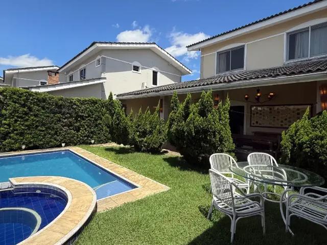 Casa / Sobrado em Condomínio para Locação em Eusébio/CE Coité 3 Quartos